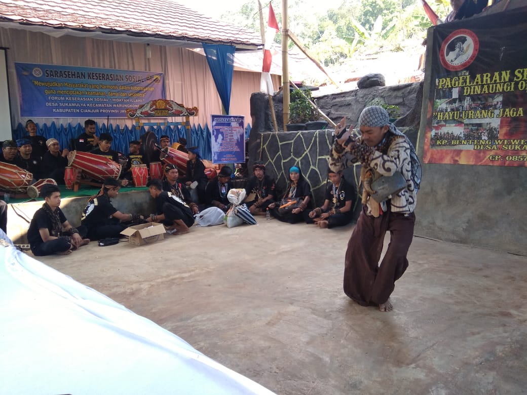 Debus hingga Ngabungbang di Wisata Budaya dan Religi Wewengkon Halimun ...