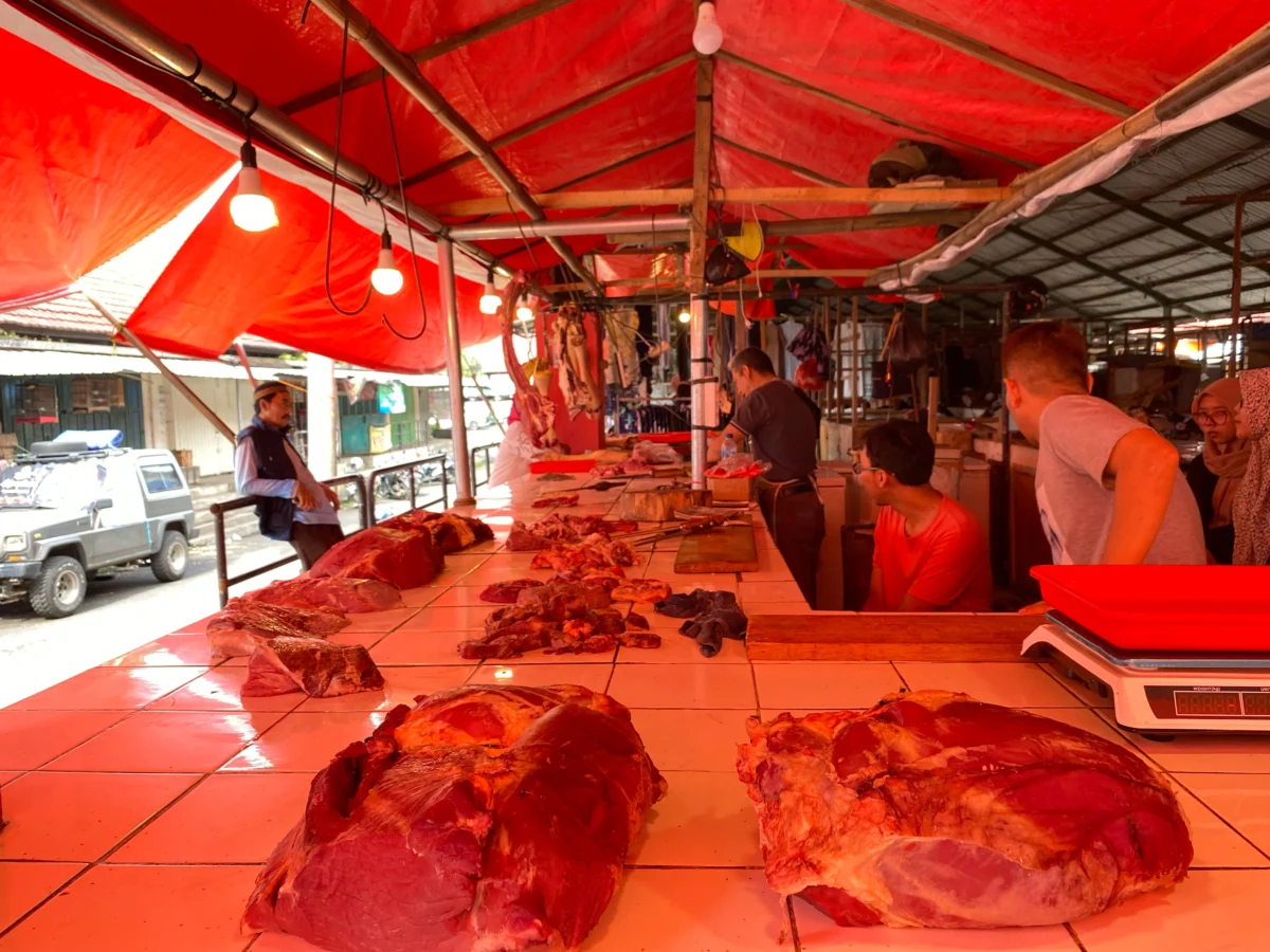 Jelang Lebaran 2025, Harga Daging Sapi di Cianjur Tembus Rp150 Ribu per ...