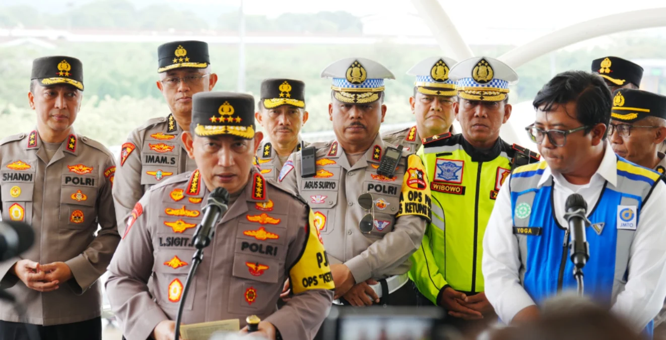 Kapolri Tinjau KM 70 Tol Cikampek, Pastikan Kelancaran Arus Mudik Lebaran 2025 – Cianjur Ekspres