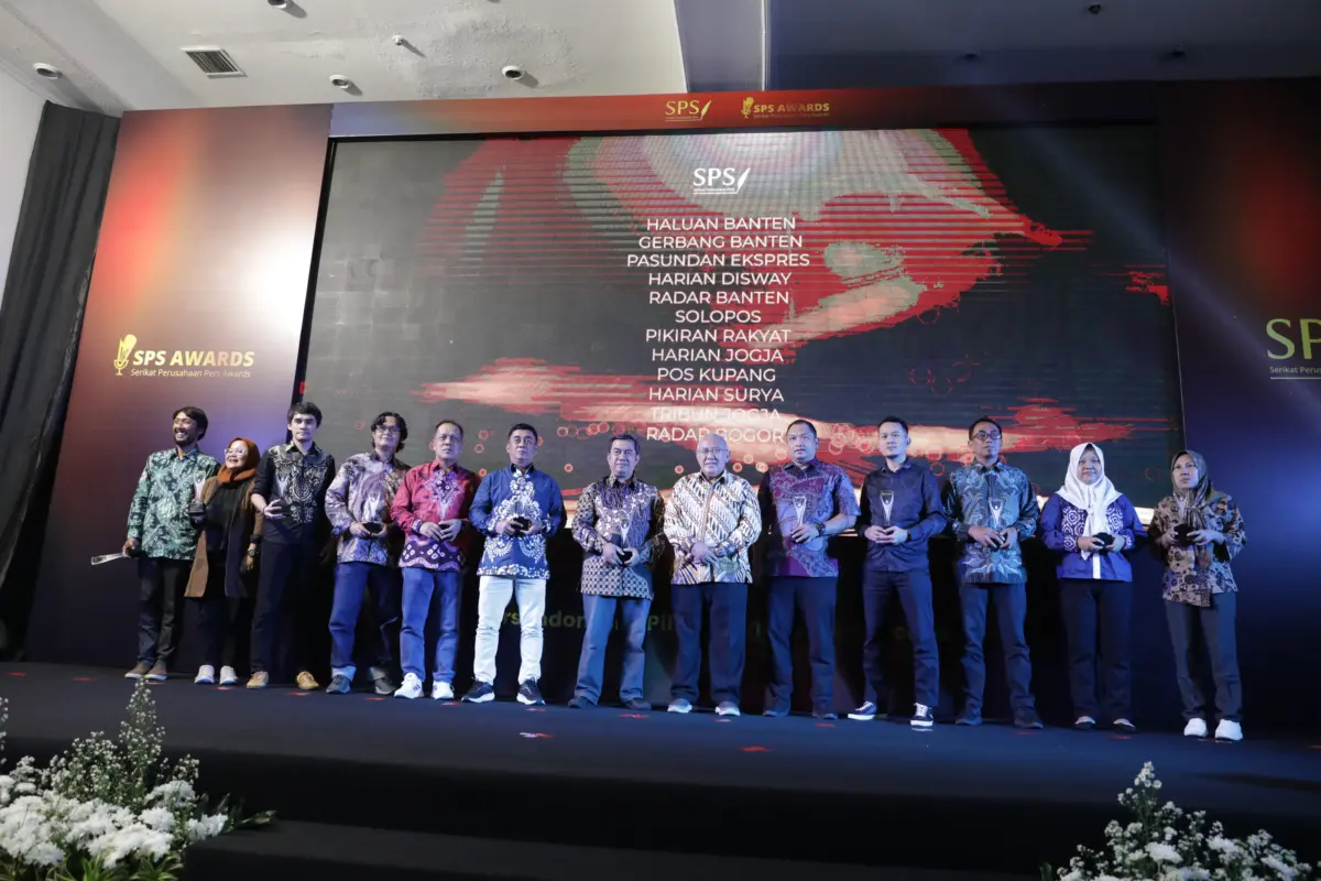 6 Media Disway Group Raih SPS Awards 2025 – Cianjur Ekspres