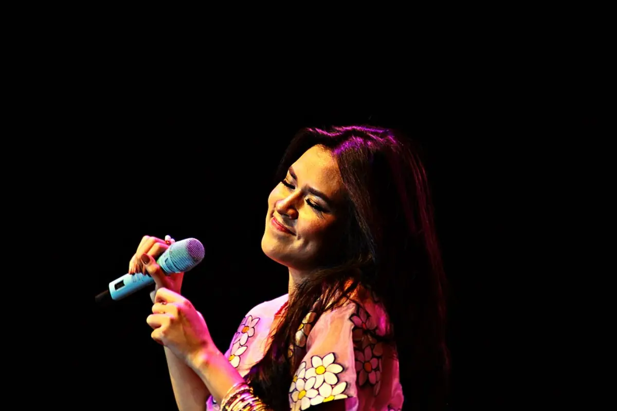 Perjalanan Karier dan Biodata Lengkap Raisa Andriana, Sang Diva Pop ...