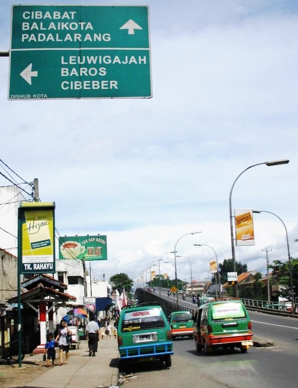Gara-gara Tersayat Benang Layangan di Fly Over Cimindi, Pria Ini Dapat ...