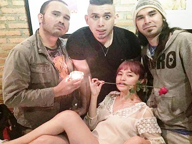 Marshanda Pamer Paha dan Dada di Hadapan 3 Pria – jabarekspres.com