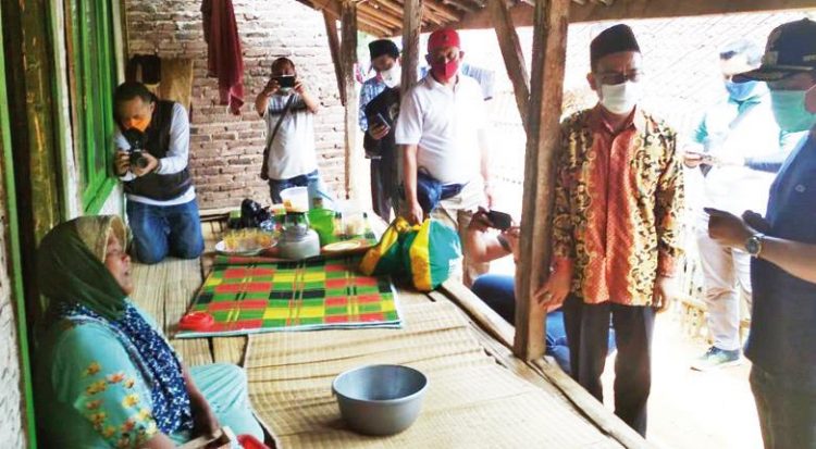 Belasan Tahun Hidup di Rutilahu, Tak Jarang Makan Tanpa Nasi ...