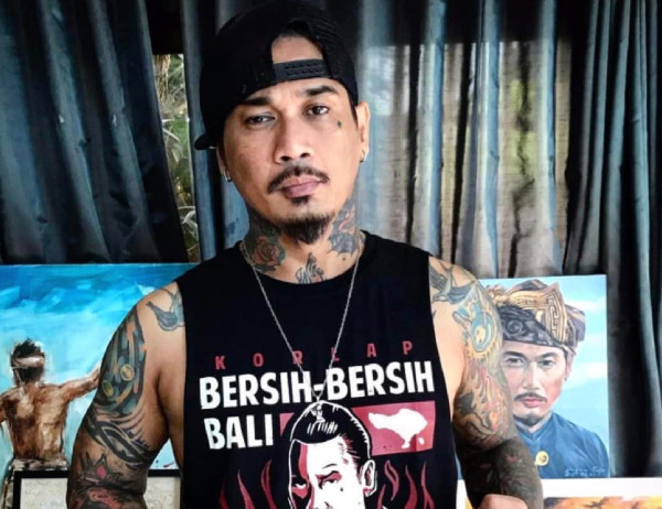 Disindir Anti Vaksin yang Mau Divaksin, Jerinx Membela Diri ...