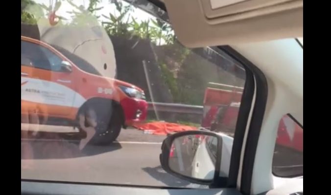 Kecelakaan di Tol Cipali Indramayu Tewaskan 3 Orang, Diduga Sopir Mengantuk – jabarekspres.com
