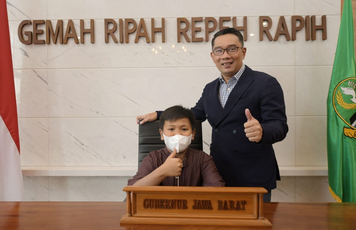 Ridwan Kamil Bantu Bocah SD yang Dibully Karena Kondisi Ekonominya ...