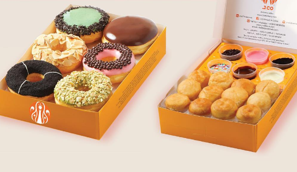 Promo JCO 14-20 November 2022, Ada 1 Box Jpops DIY plus 1/2 Dzn Donuts ...
