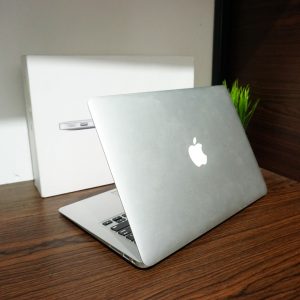 Rekomendasi Harga MacBook Second Kualitas Terbaik Dibawah 10 Juta ...