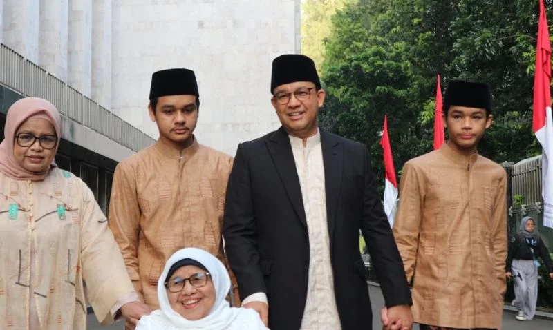Anies Baswedan Congratulates Ganjar on Being PDIP Presidential ...