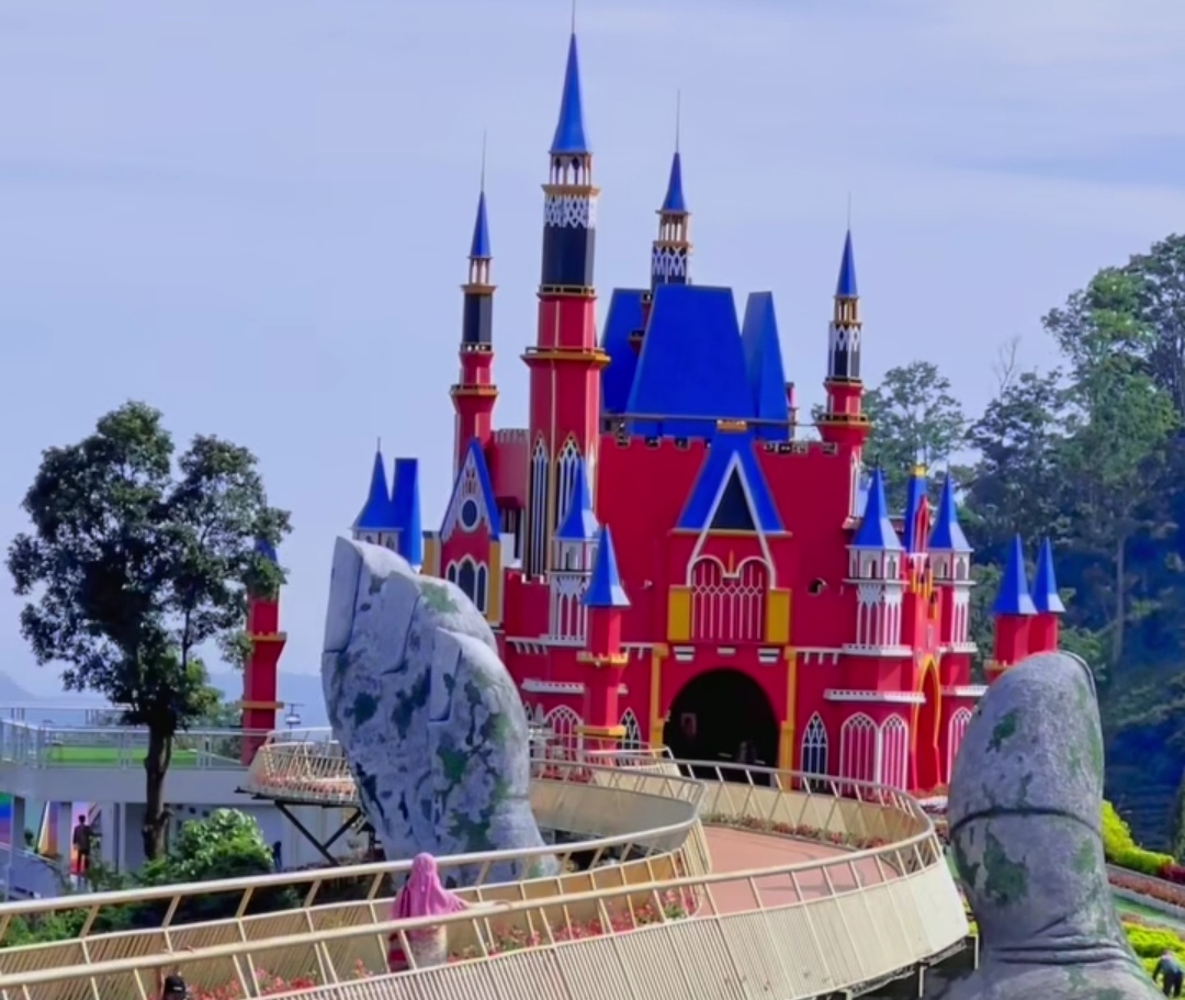 Harga Tiket Wisata D Castello Ciater Subang Terbaru Spesial Lebaran ...