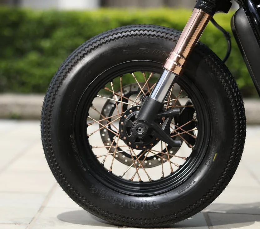 Sebelum Mudik! Ciri-ciri Ban Motor yang Harus Diganti – jabarekspres.com