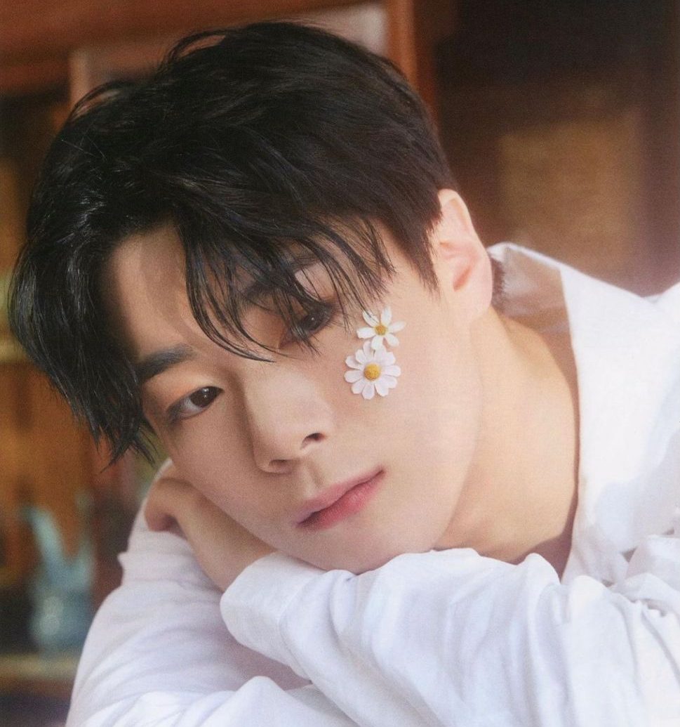 Menyayat Hati! Ini Harapan Terakhir Moonbin ASTRO Sebelum Dikabarkan ...
