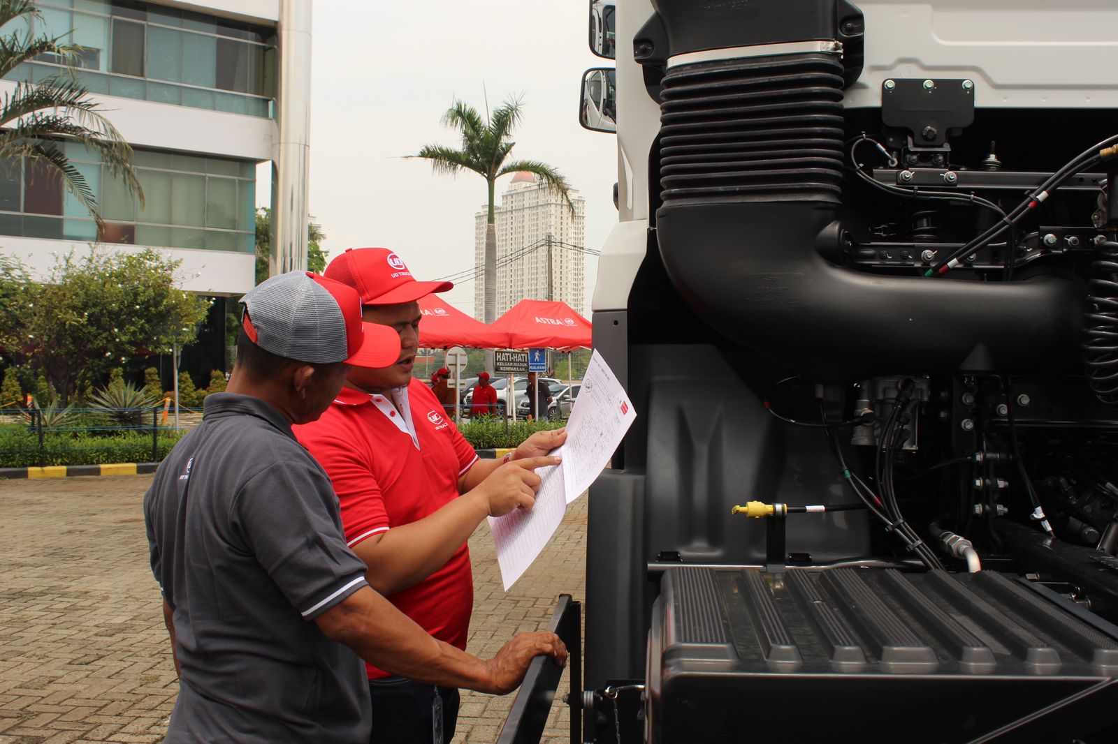 UD Trucks Indonesia Apresiasi 1000 Pengemudi di Gerai UD Trucks – jabarekspres.com