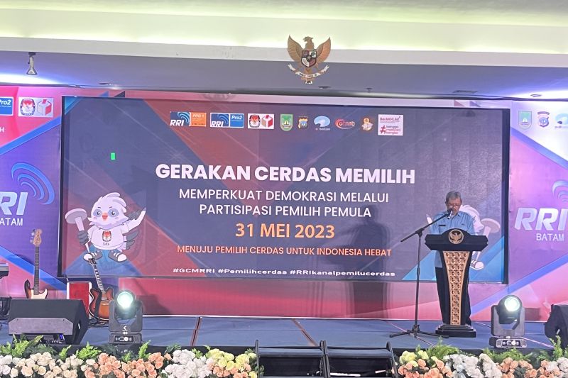 RRI Batam Campaigns for Smart Voting Movement Ahead of 2024 Election ...