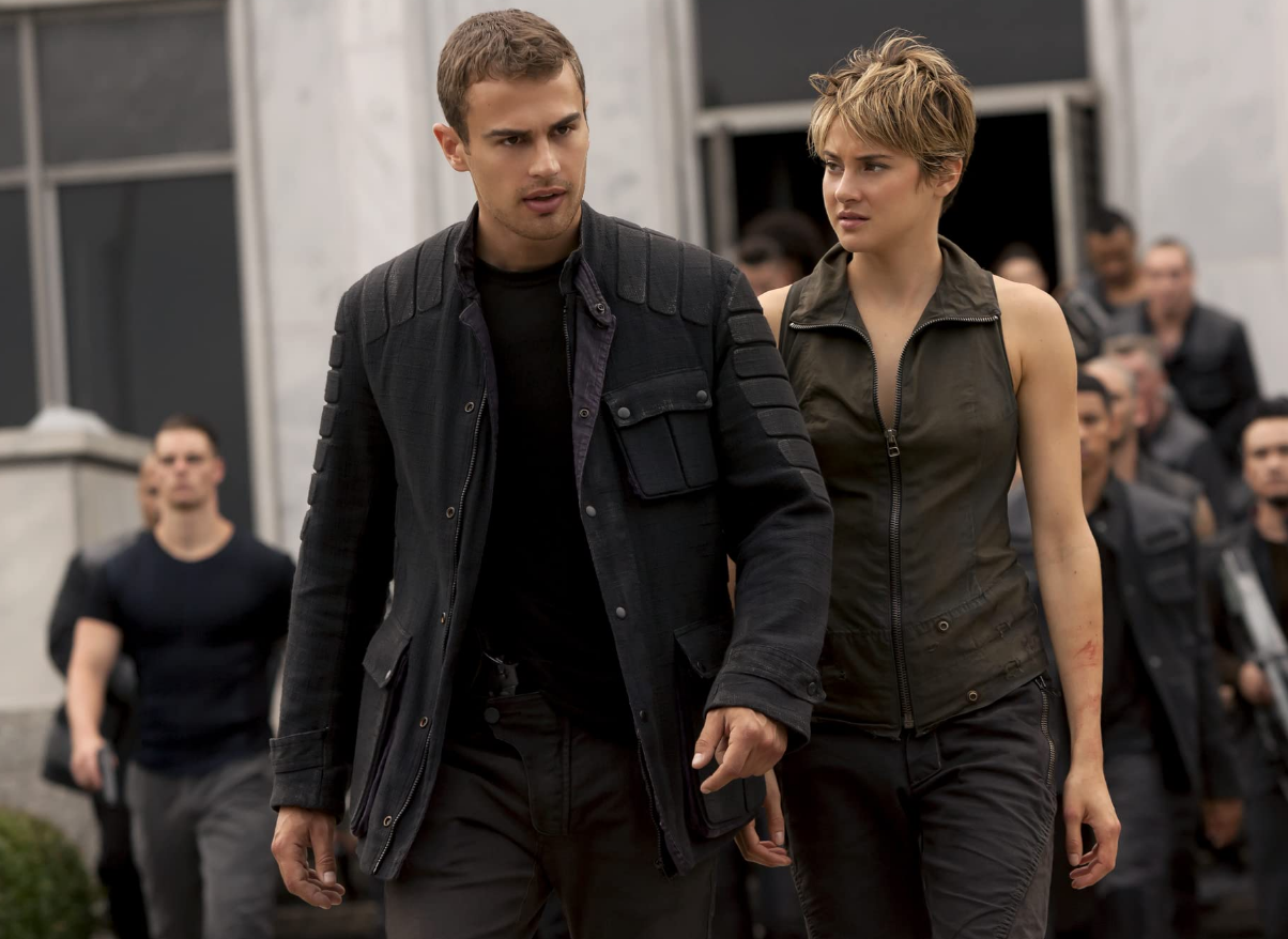 Sinopsis Film The Divergent Series: Insurgent Tayang Malam Ini ...