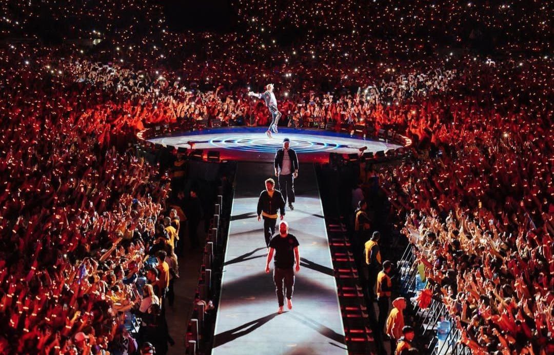 Waduh! Diduga Nomor HP Personil Coldplay Tersebar di Medsos, Netizen ...