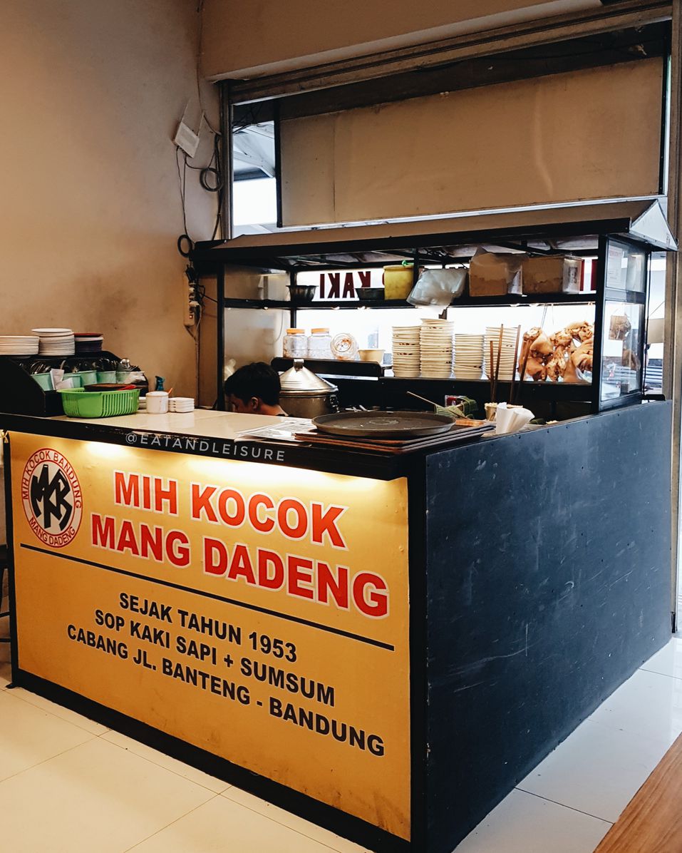 Menyusuri Jejak Mie Kocok Legendaris Mang Dadeng Yang Ada di Bandung ...