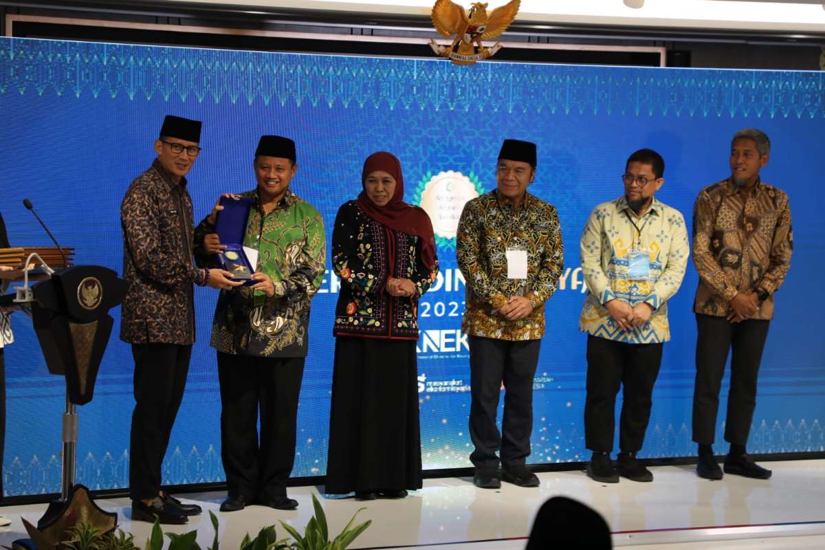 Pemprov Jabar Terima Lima Penghargaan Anugerah Adinata Syariah 2023 – jabarekspres.com