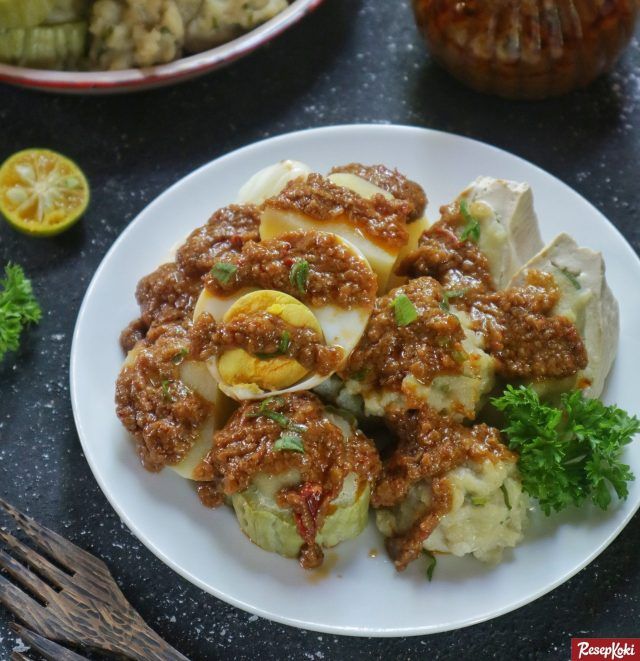 5 Kuliner Bandung Hemat yang Bikin Lidah Bergoyang! Jangan Ketinggalan Cicipi Menu Favoritnya ...