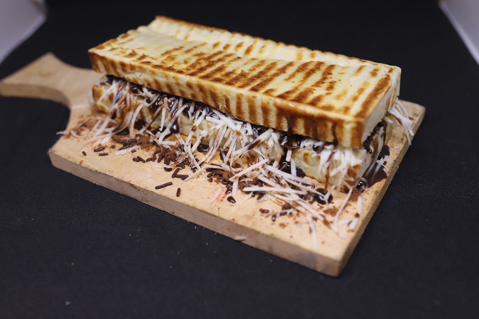 Ngiler! 6 Kuliner Legendaris Bandung yang Harus Kamu Cicipi, Rotbak ...