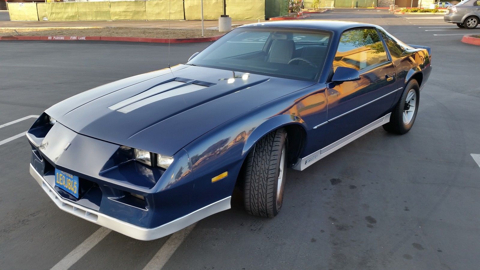 8 Mobil Lawas Tahun 80-an yang Mengesankan, Spesifikasi dan Harga ...