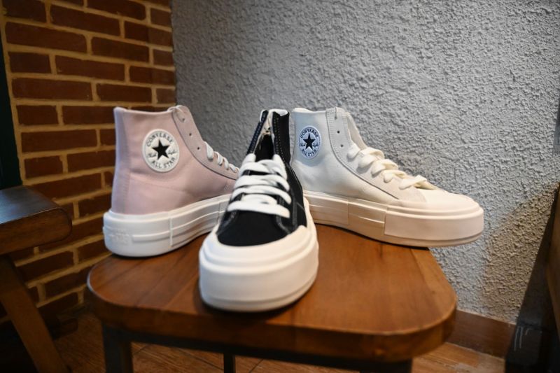 Converse Rancang Desain Terbaru Chuck Taylor All Star Cruise Bertema ...