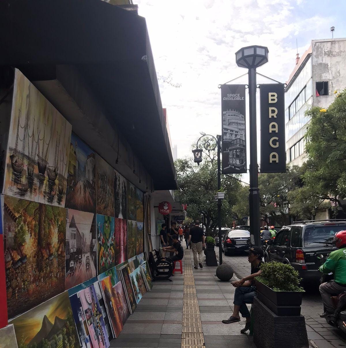 Makin Hidup Lewat Karya Seni, Jalan Braga Jadi Kawasan Wisata Mempesona ...