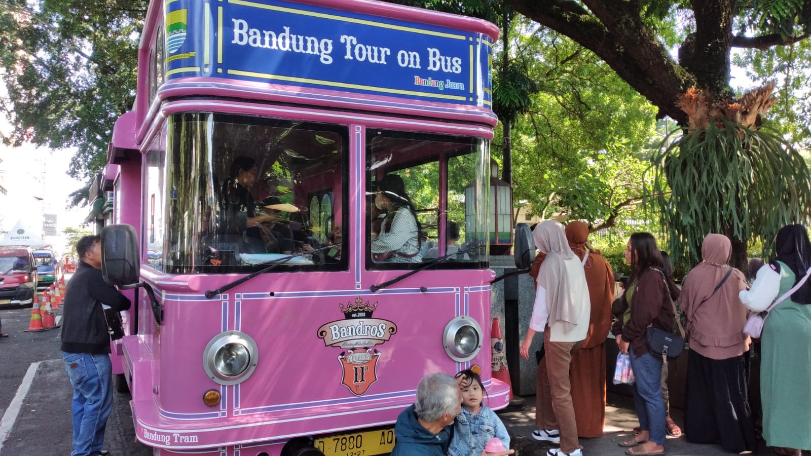 Libur Idul Adha, Penumpang Bandros Meningkat! – jabarekspres.com