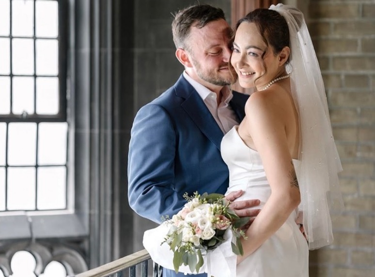 Dewi Rezer Menikah Lagi dengan Bule Asal Kanada, Begini Potretnya ...