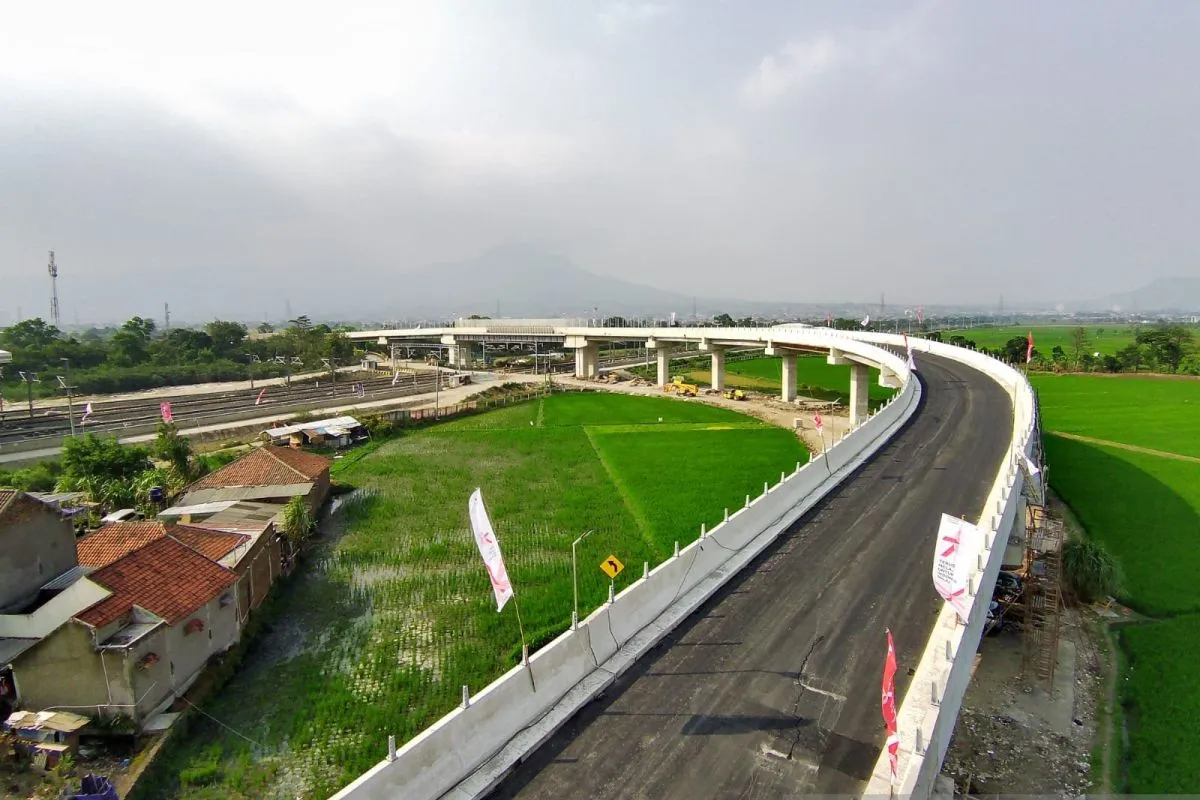 Jembatan Cibiru Sudah Diresmikan, Direktur Utama KCIC: 100 Persen Bisa ...