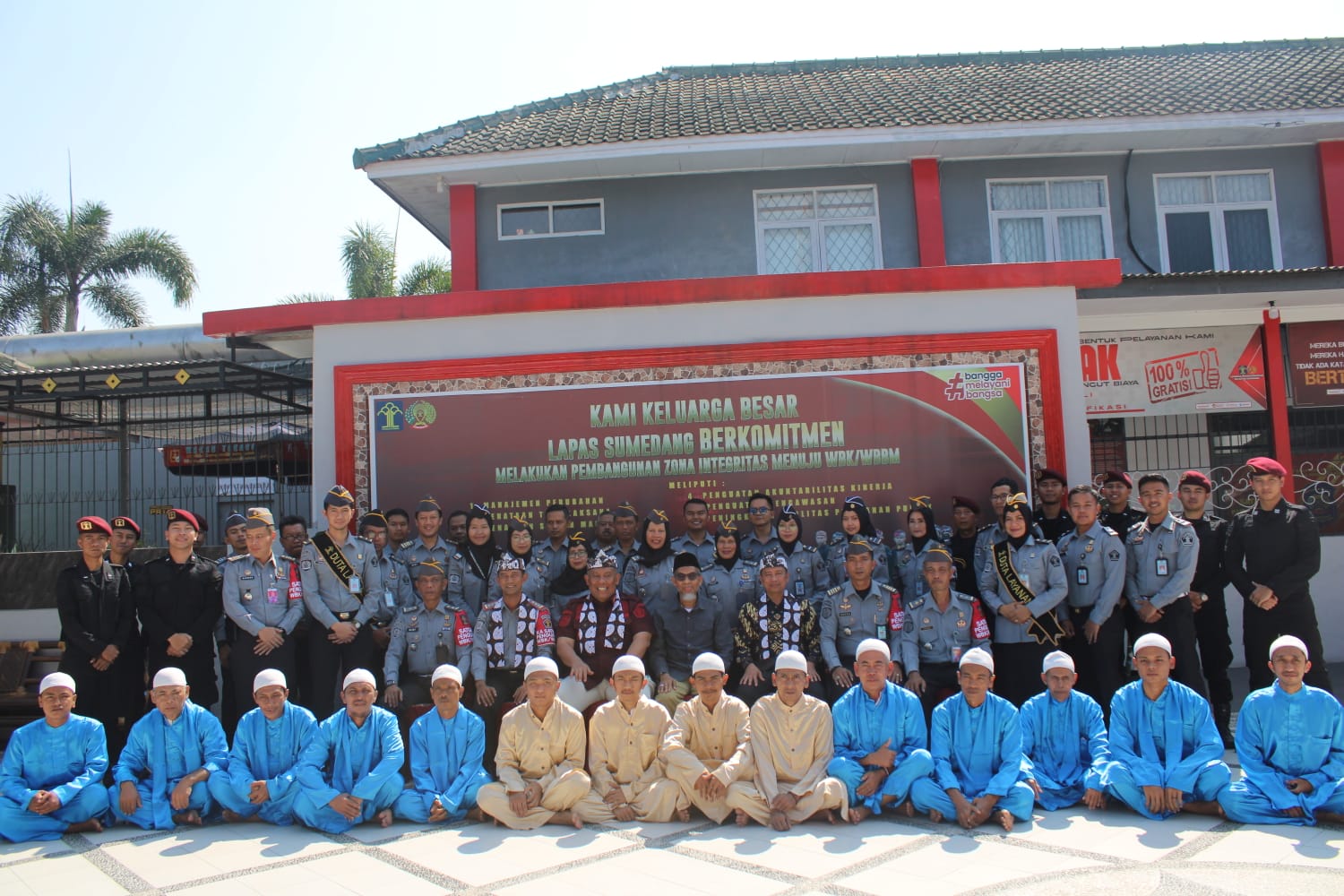 Seraya Beri Tausiyah, Irjen Kemenkumham RI Ir. Razilu Menilai Sarana ...