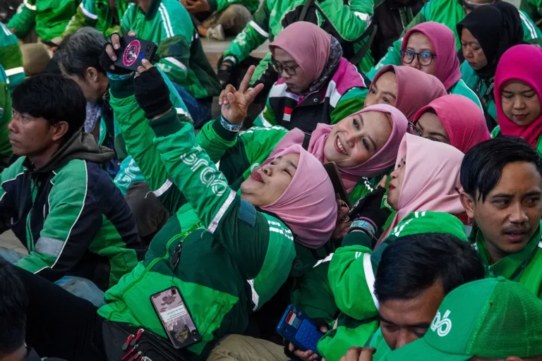 Lebih dari 1.000 Mitra Grab di Bandung dan Keluarganya Nikmati ...