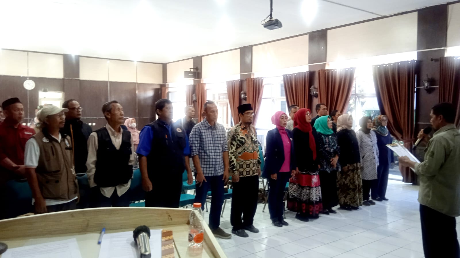 Belasan Pengurus Kelembagaan di Cimahi Utara Mengundurkan Diri Massal ...