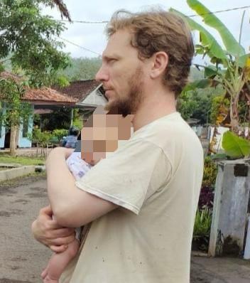 Gara-Gara Uang Rp5 Juta, WNA Asal Amerika Rusak Perabot Rumah Milik ...