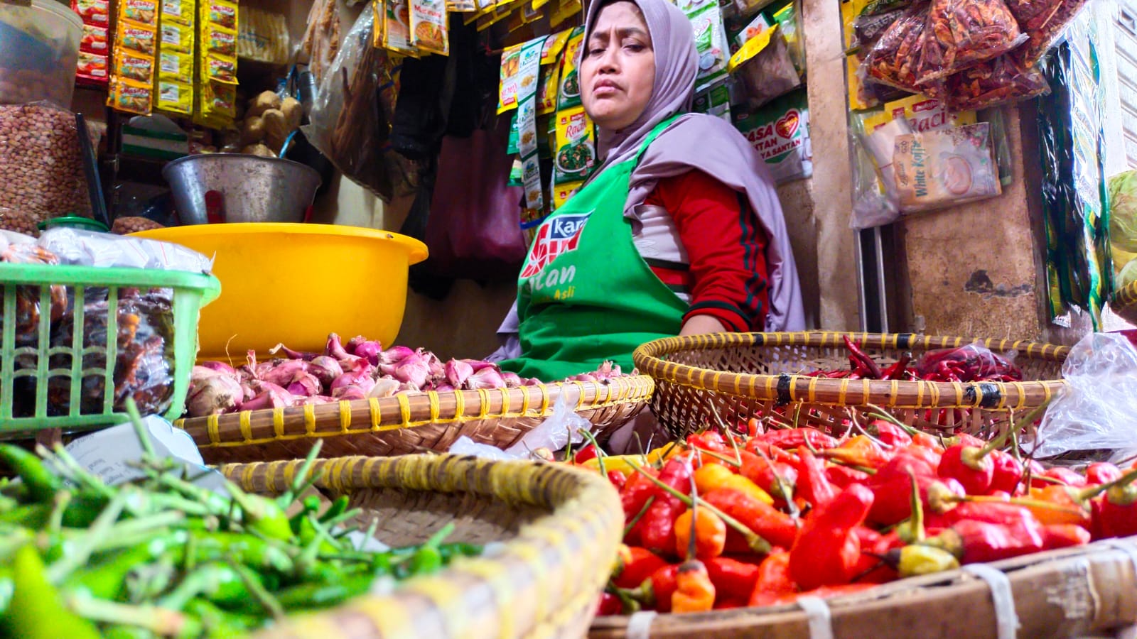 Harga Cabai Terus Meroket, Pegiat UMKM Harapkan Pemerintah Cari Solusi – jabarekspres.com