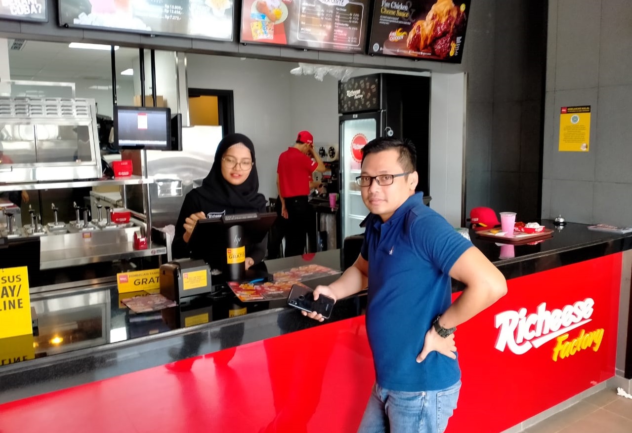 Ternyata Richeese Factory Adalah Restoran Cepat Saji Asli dari Bandung ...