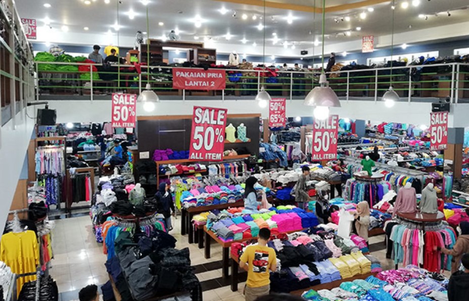 10 Factory Outlet di Bandung yang Paling Sering Gelar Diskon ...