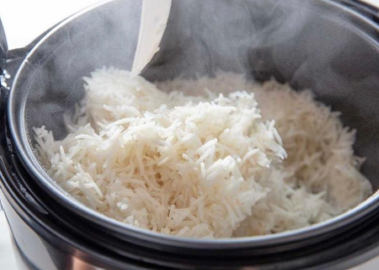 Tips agar Nasi di Magicom Tetap Segar dan Tidak Cepat Basi ...