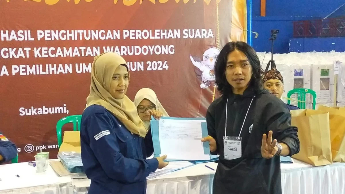 Diduga Ada Kecurangan, Saksi 03 di Kota Sukabumi Tolak Tanda Tangan ...