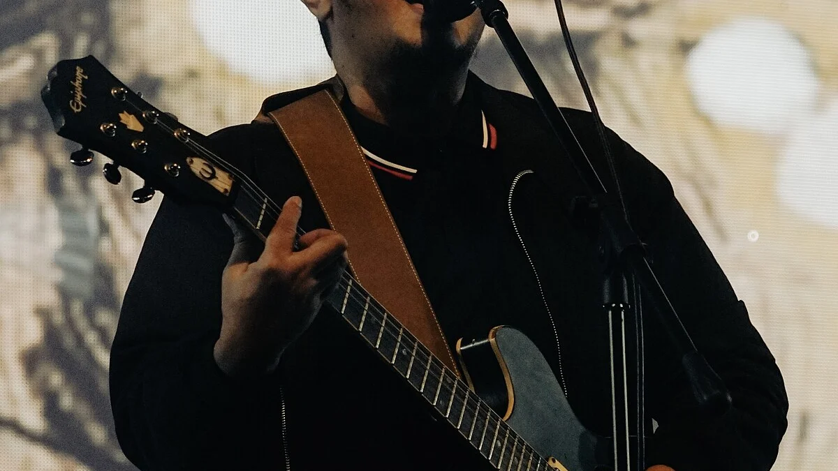 Vokalis Band Sore Ade Paloh Meninggal Dunia, Kalangan Musisi Hingga ...