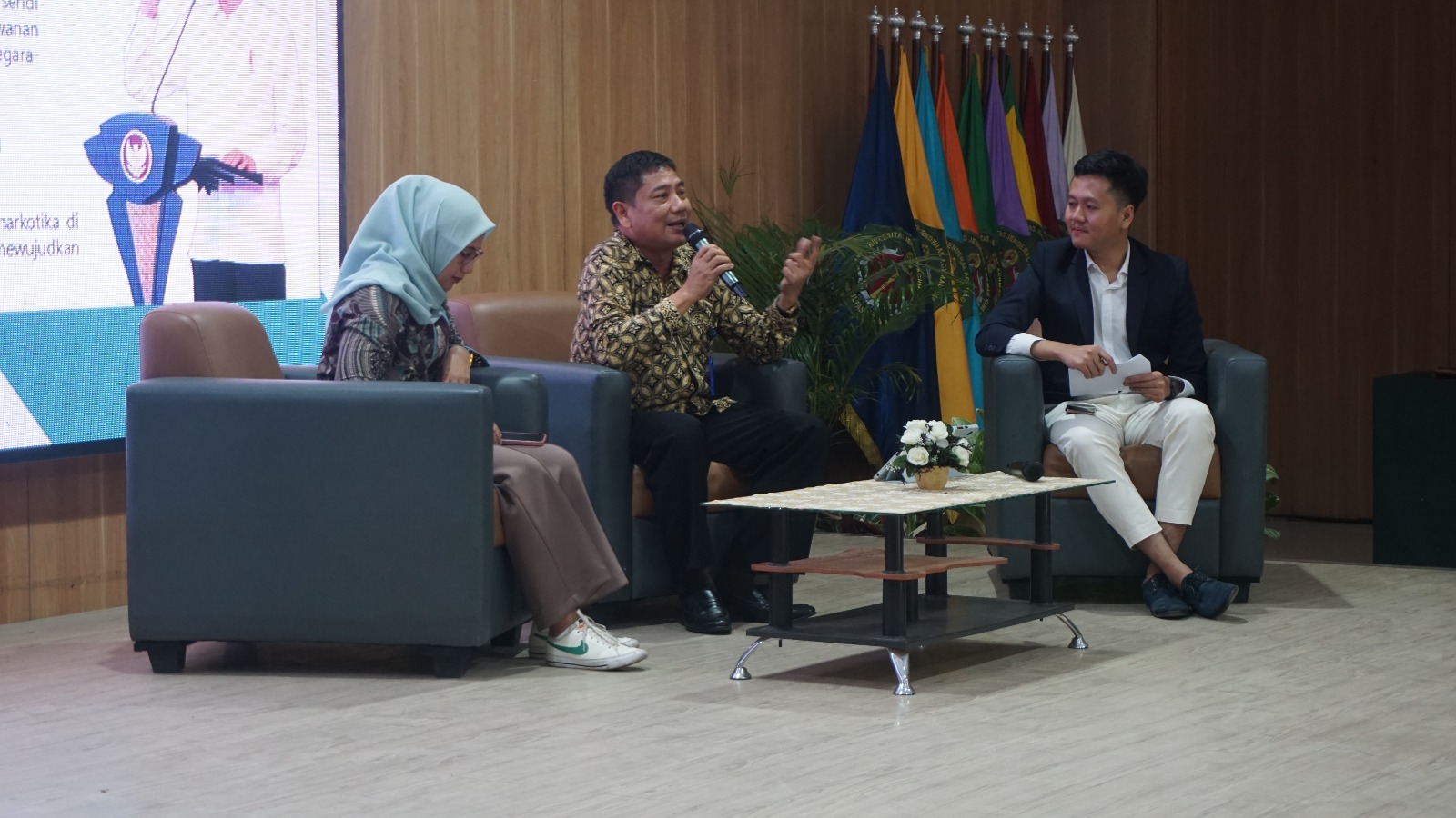 Tingkatkan Kualitas Kerohanian Mahasiswa Baru, Unjani Gelar PPAK ...