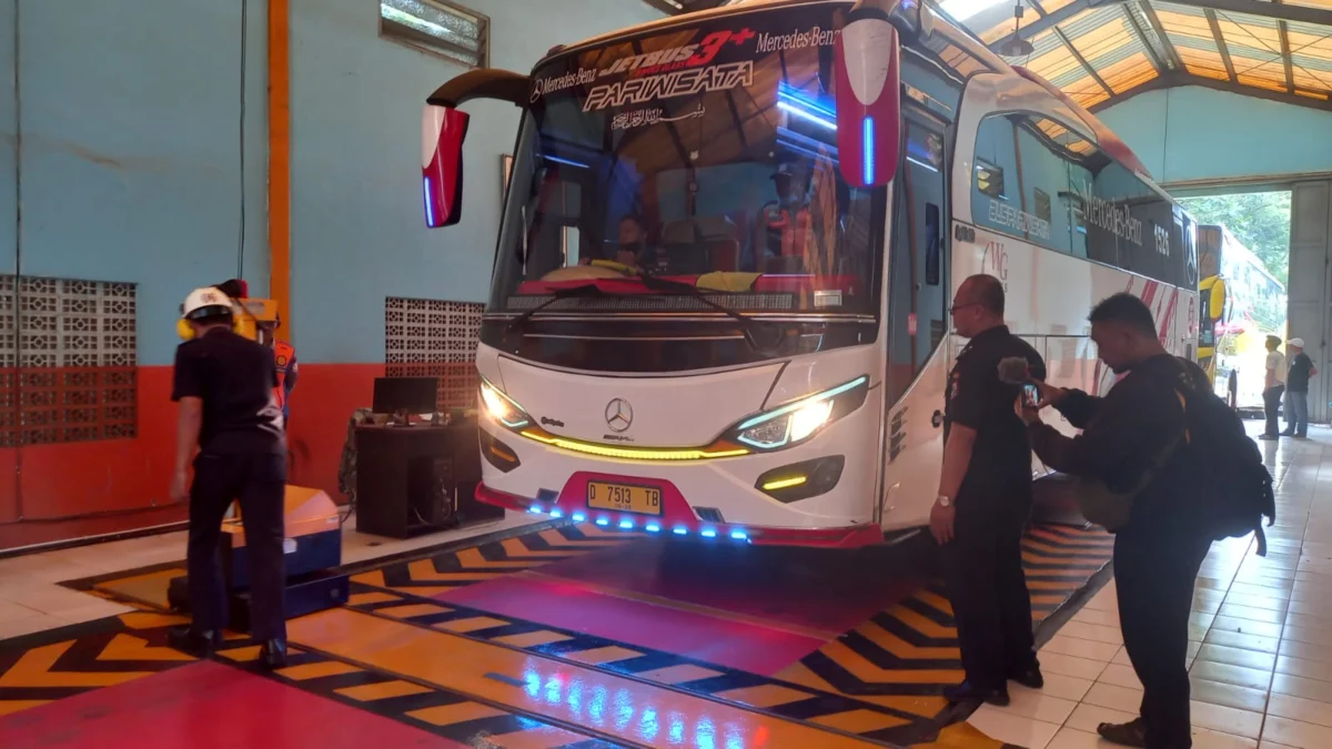 Demi Mudik Aman dan Nyaman, Dishub Cimahi Lakukan Ramp Check – jabarekspres.com