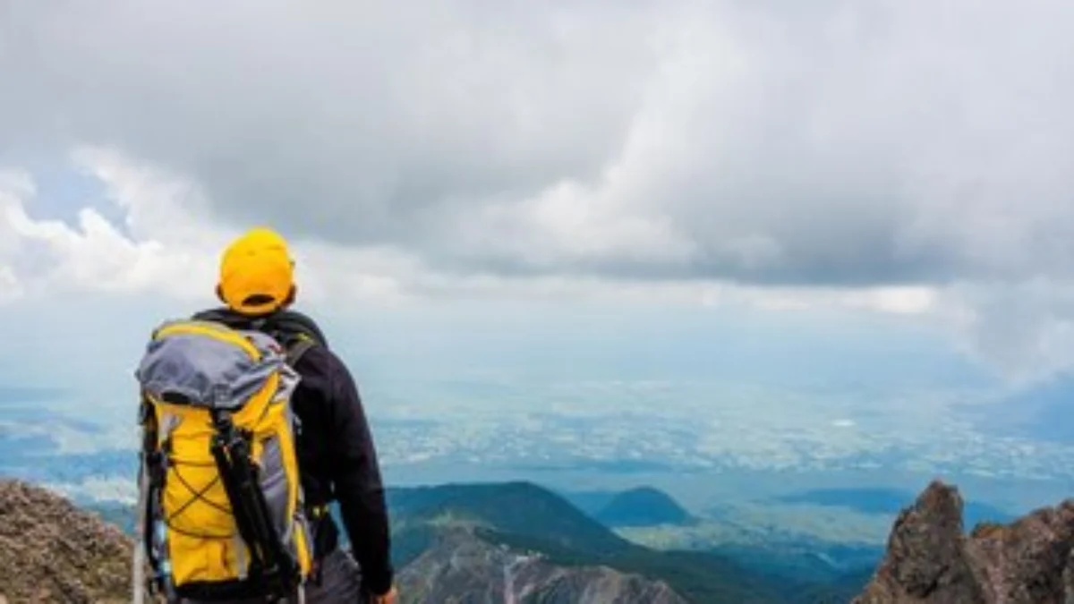 Tips untuk Pendaki Pemula dengan Aman dan Menyenangkan! – jabarekspres.com