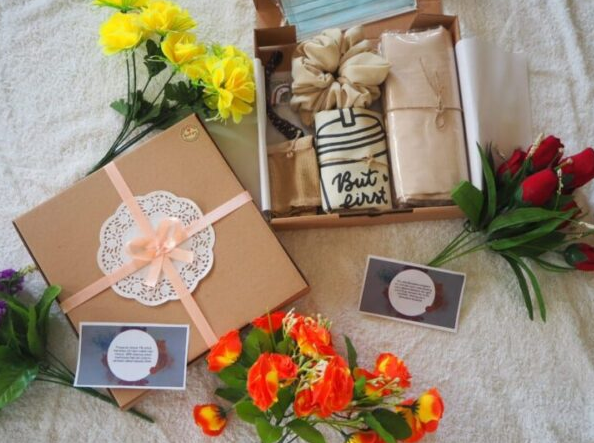 Kumpulan Ide Hadiah Lebaran Unik untuk Keluarga atau Teman ...