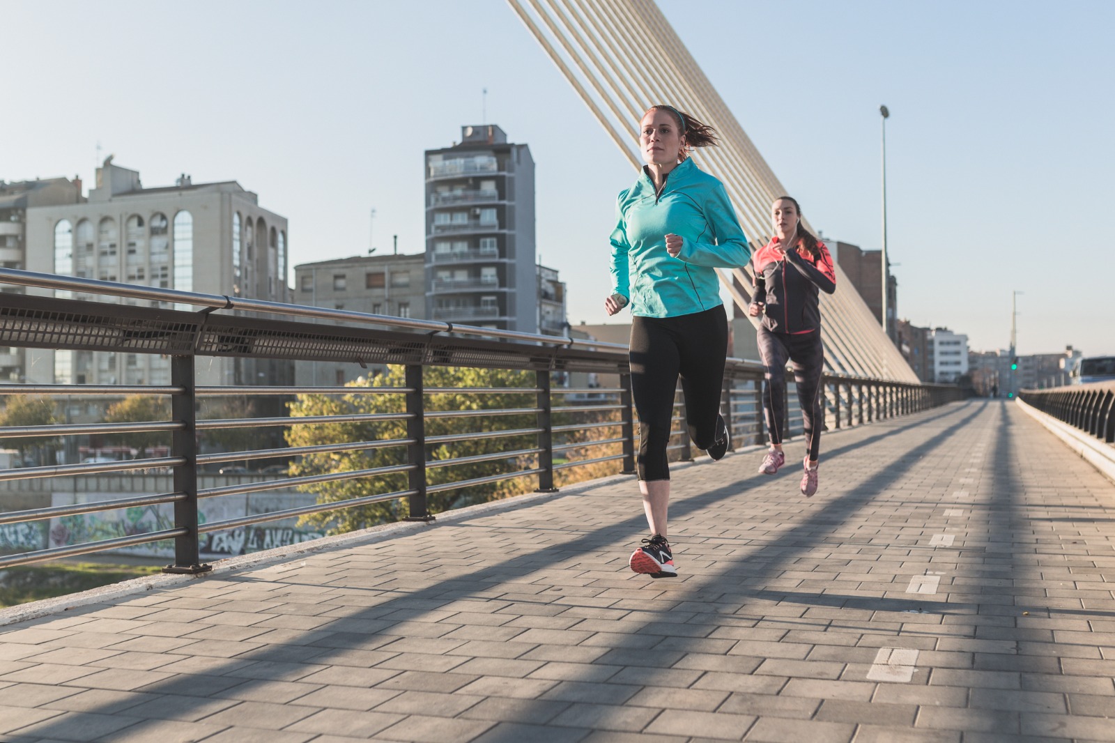 Termasuk Olahraga Ringan, Ketahui Manfaat & Tips Melakukan Jogging yang ...