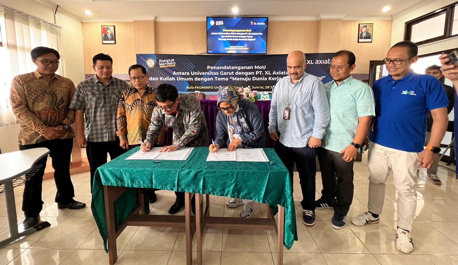 Manfaatkan Teknologi, XL Axiata dan Universitas Garut Jalin Kerjasama ...