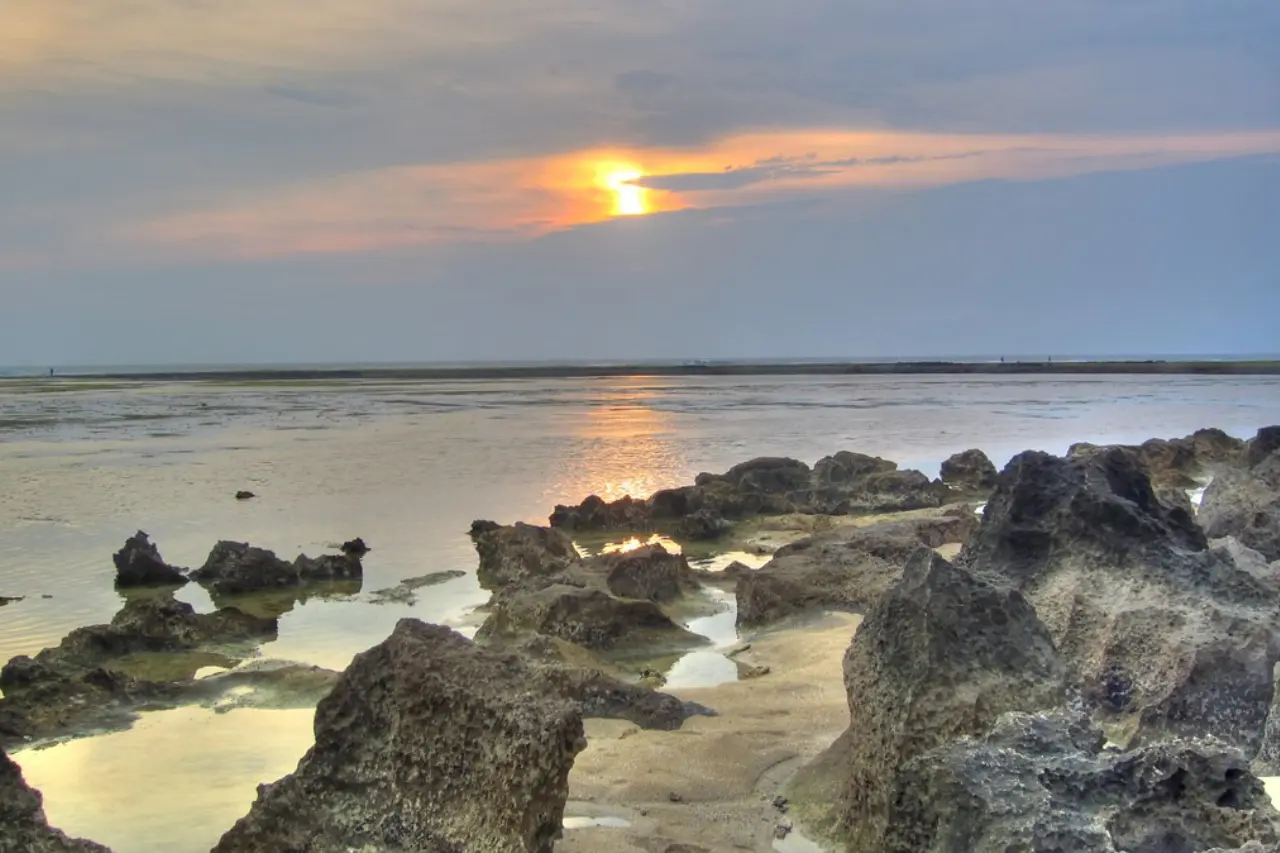 25 Tempat Wisata di Garut yang Sangat Terkenal Sampai Sekarang, Semua ...