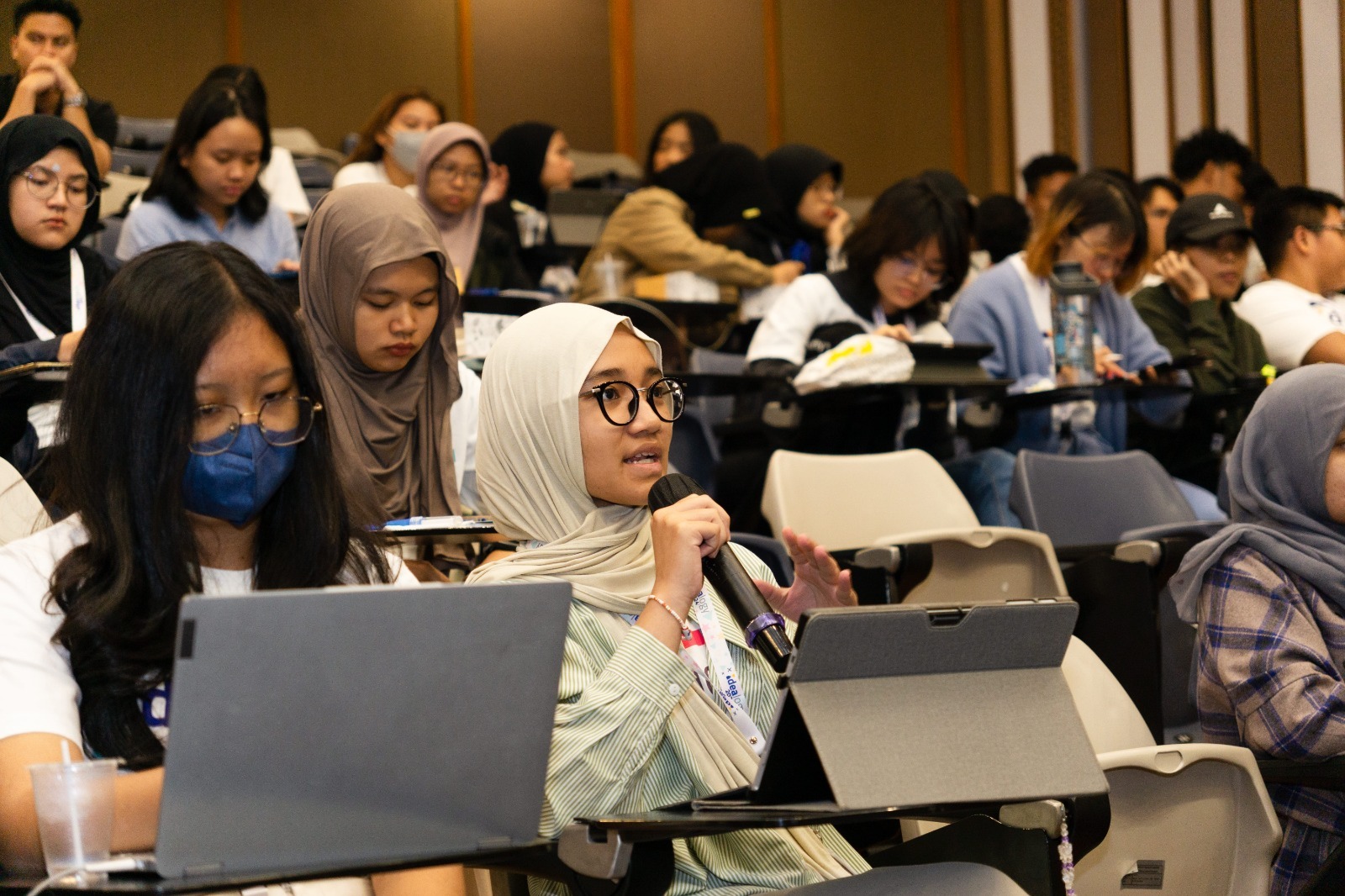 Indosat Ooredoo Hutchison Berkolaborasi dengan Twimbit Gelar Youth Tech ...