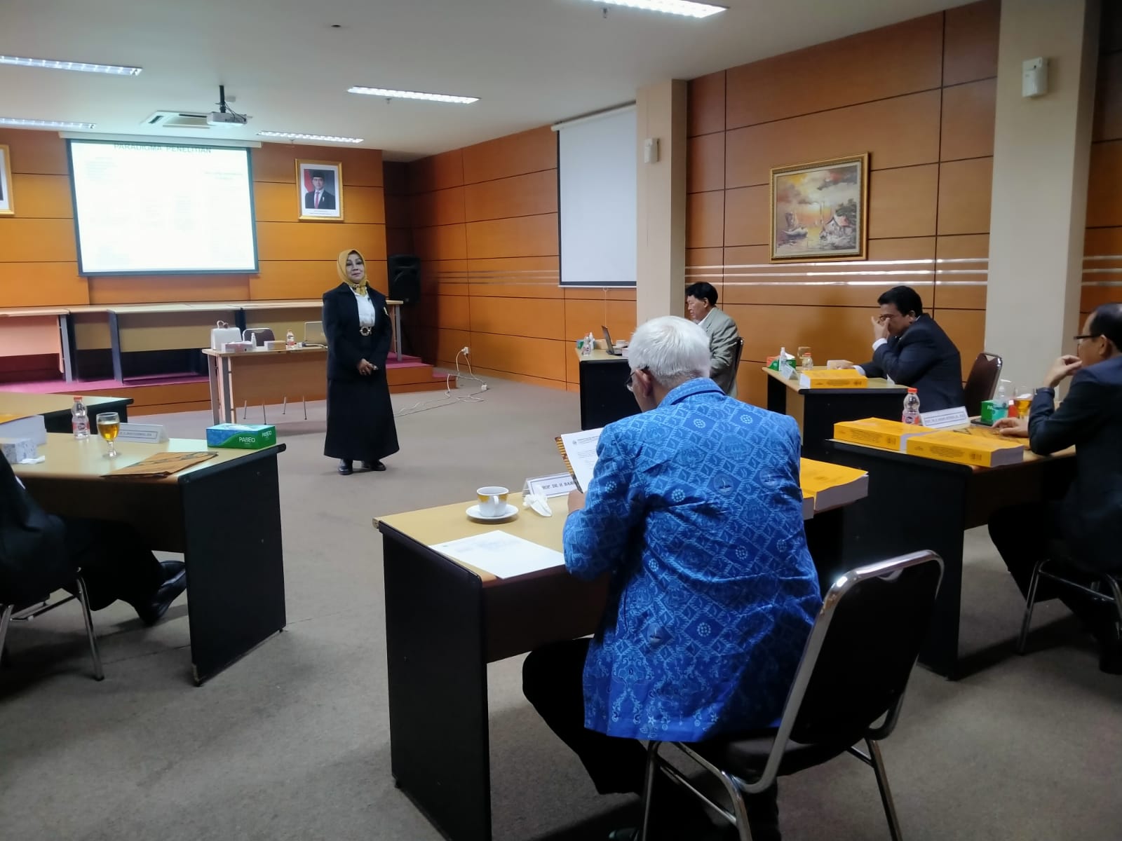 Peran Kades Dinilai Krusial, Eni Sumarni Lakukan Penelitian Disertasi Terkait Polemik di Tingkat ...